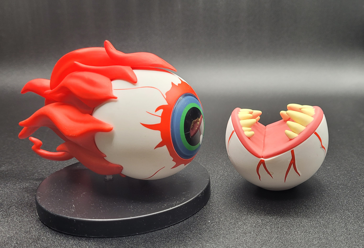 BACK IN STOCK! Eye of Cthulhu Terraria Figure – Skyland Arts